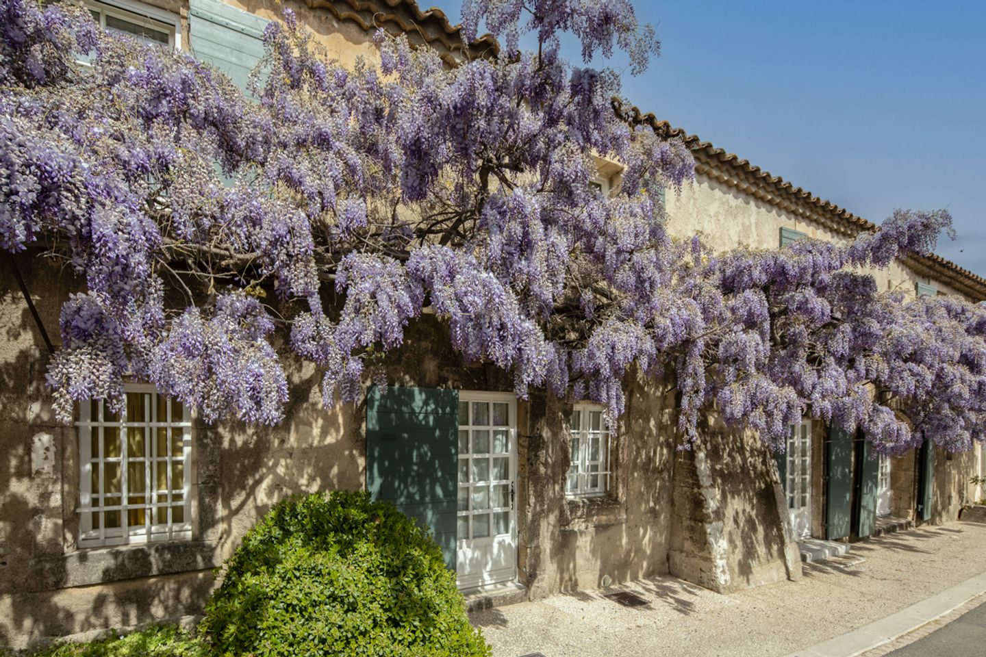 Les ArchesX, Provence-Alpes | Oliver's Travels