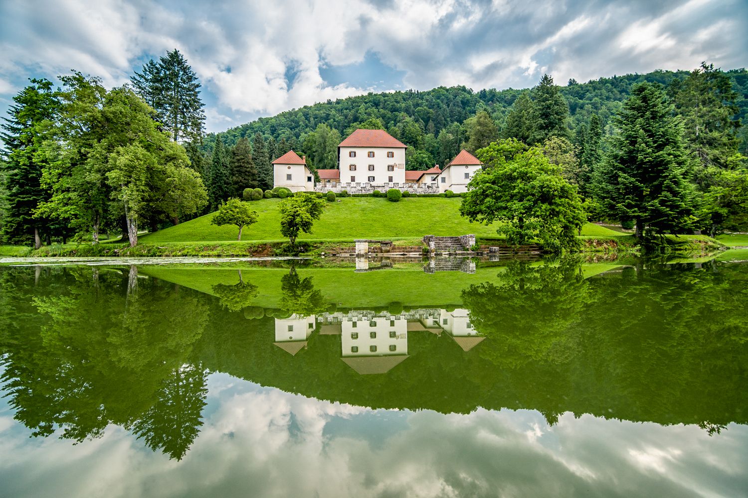 Knights Castle, Alpine Slovenia | Oliver's Travels