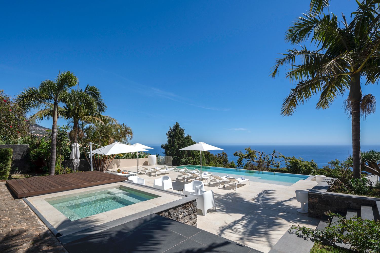 Villa Gota, Calheta | Oliver's Travels