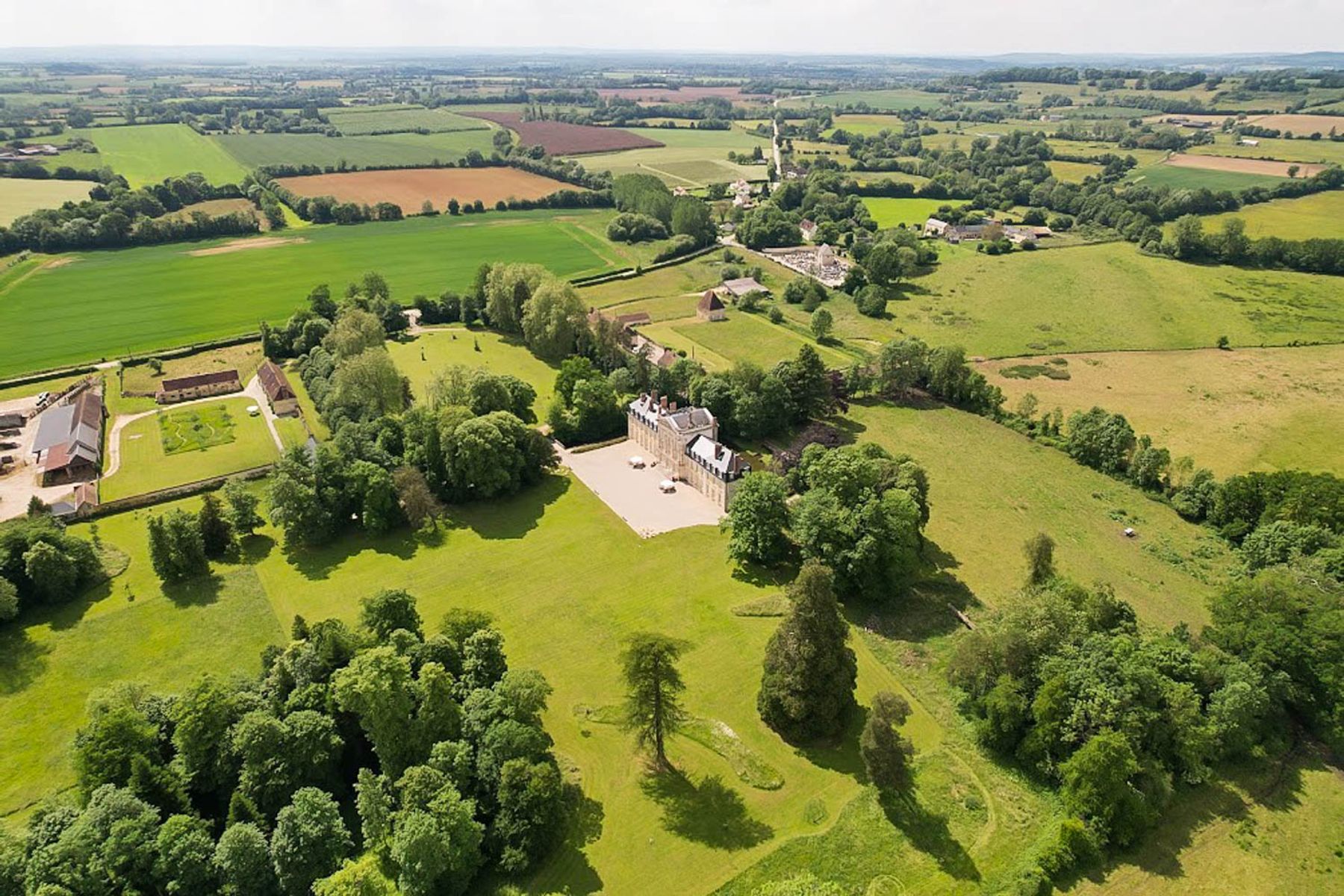 Chateau Des Roses, Normandy | Oliver's Travels