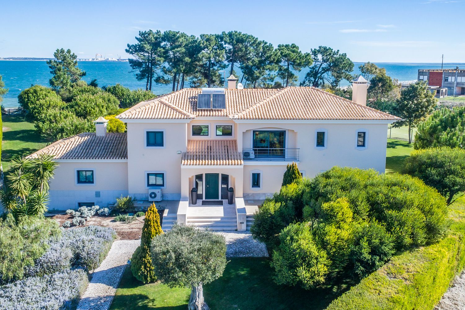 Villa Felipa, Troia | Oliver's Travels