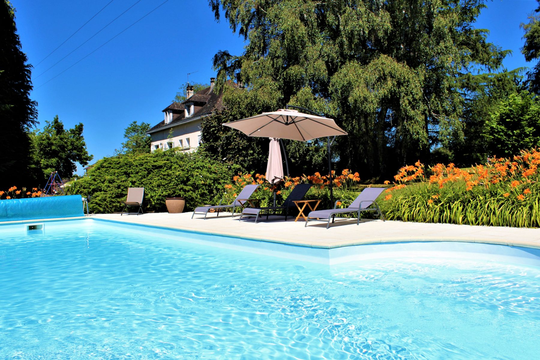 Petite Maison, Dordogne | Oliver's Travels